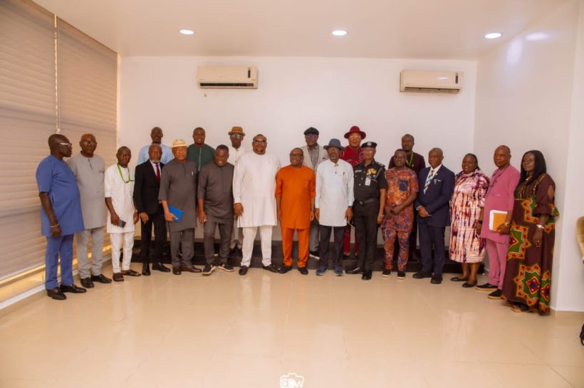 Bayelsa Governor Dethrones Suspended Monarch Over Insecurity